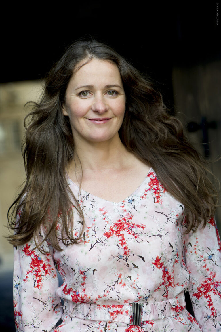 SABINE OSTHOFF * Dreharbeiten! | Agentur Kerstin Neuhaus